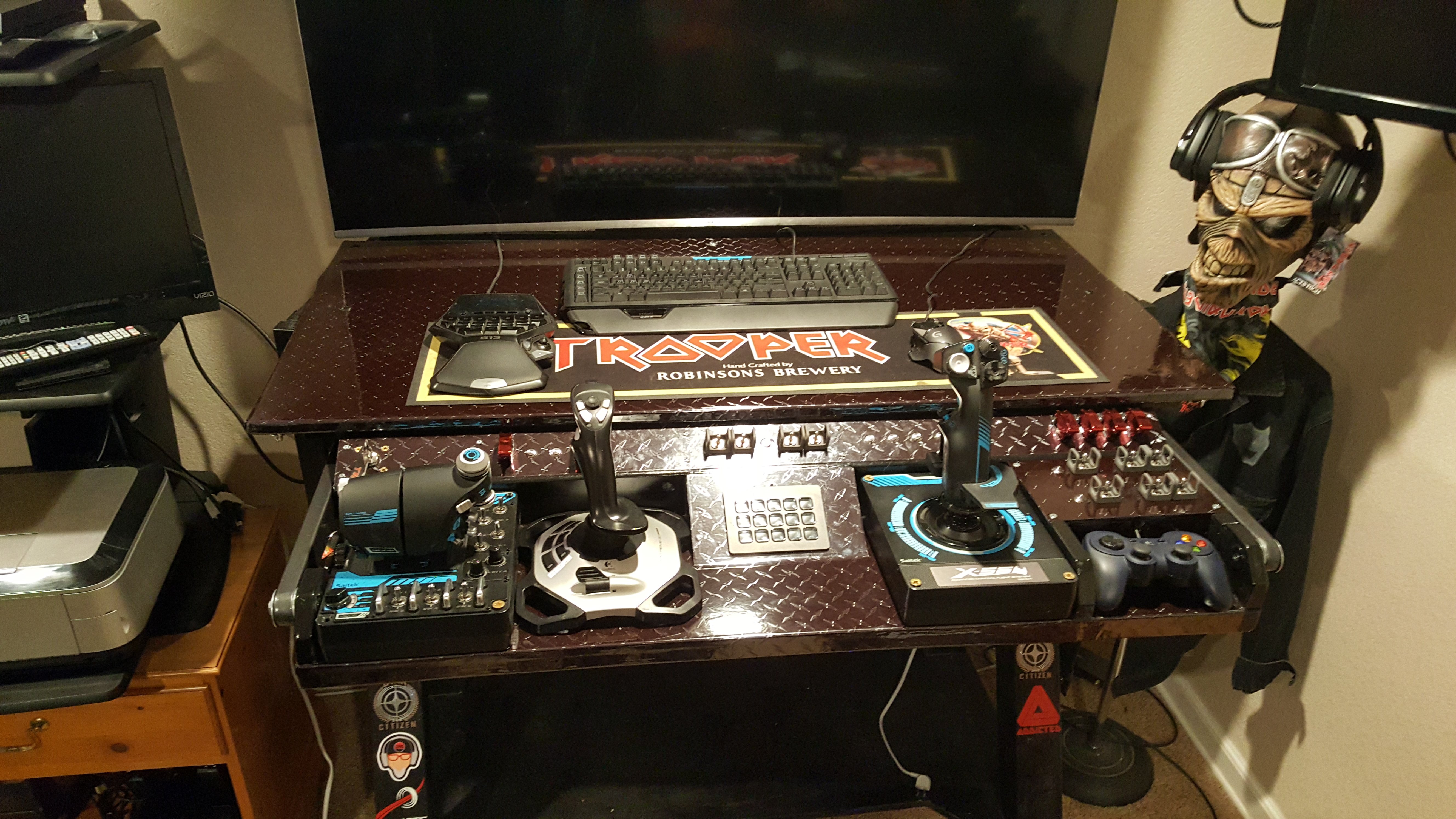 My standing desk modification into a sim pit. - Star Citizen Spectrum