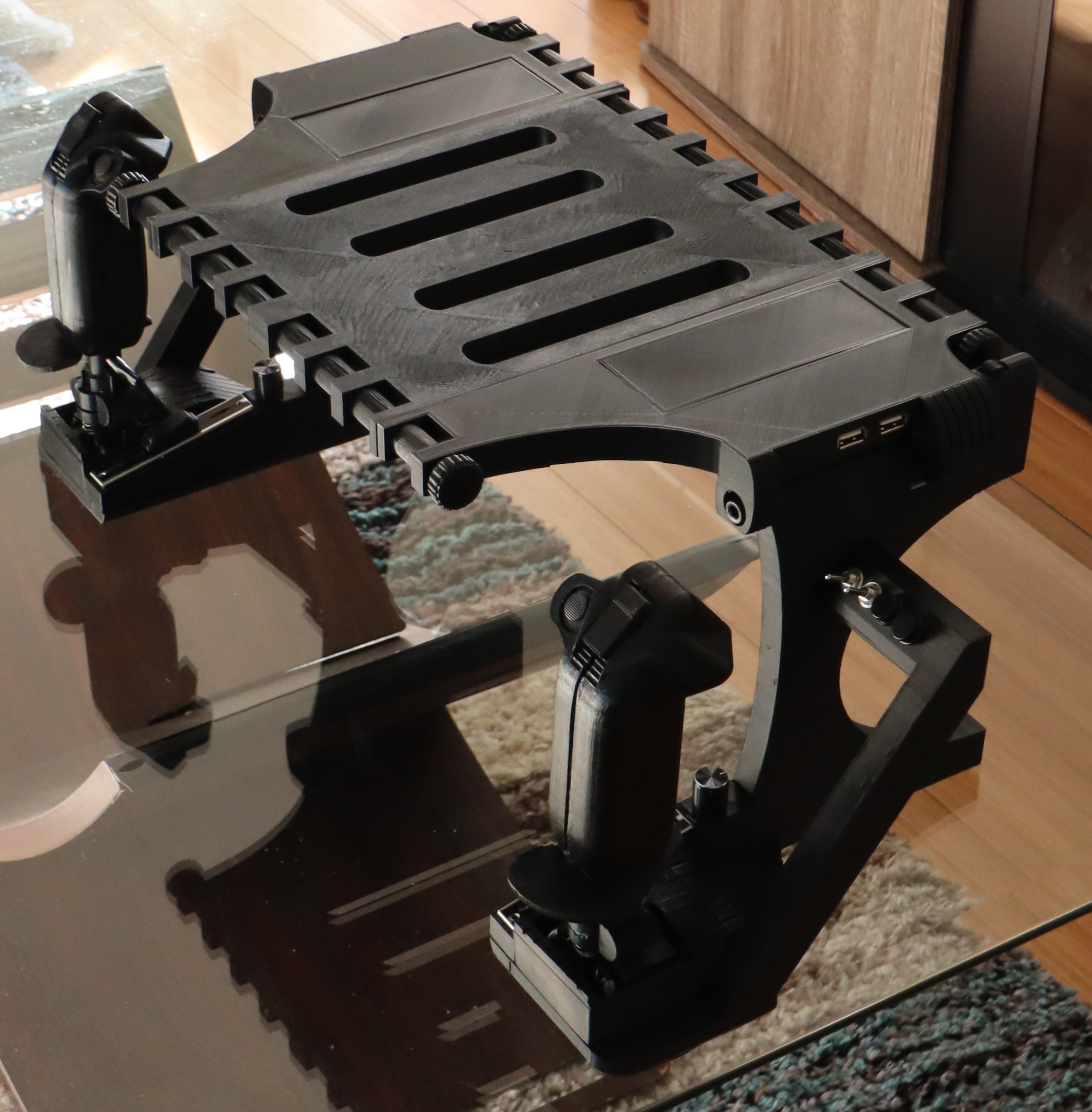 Flight Sim Laptop Desk - Star Citizen Spectrum