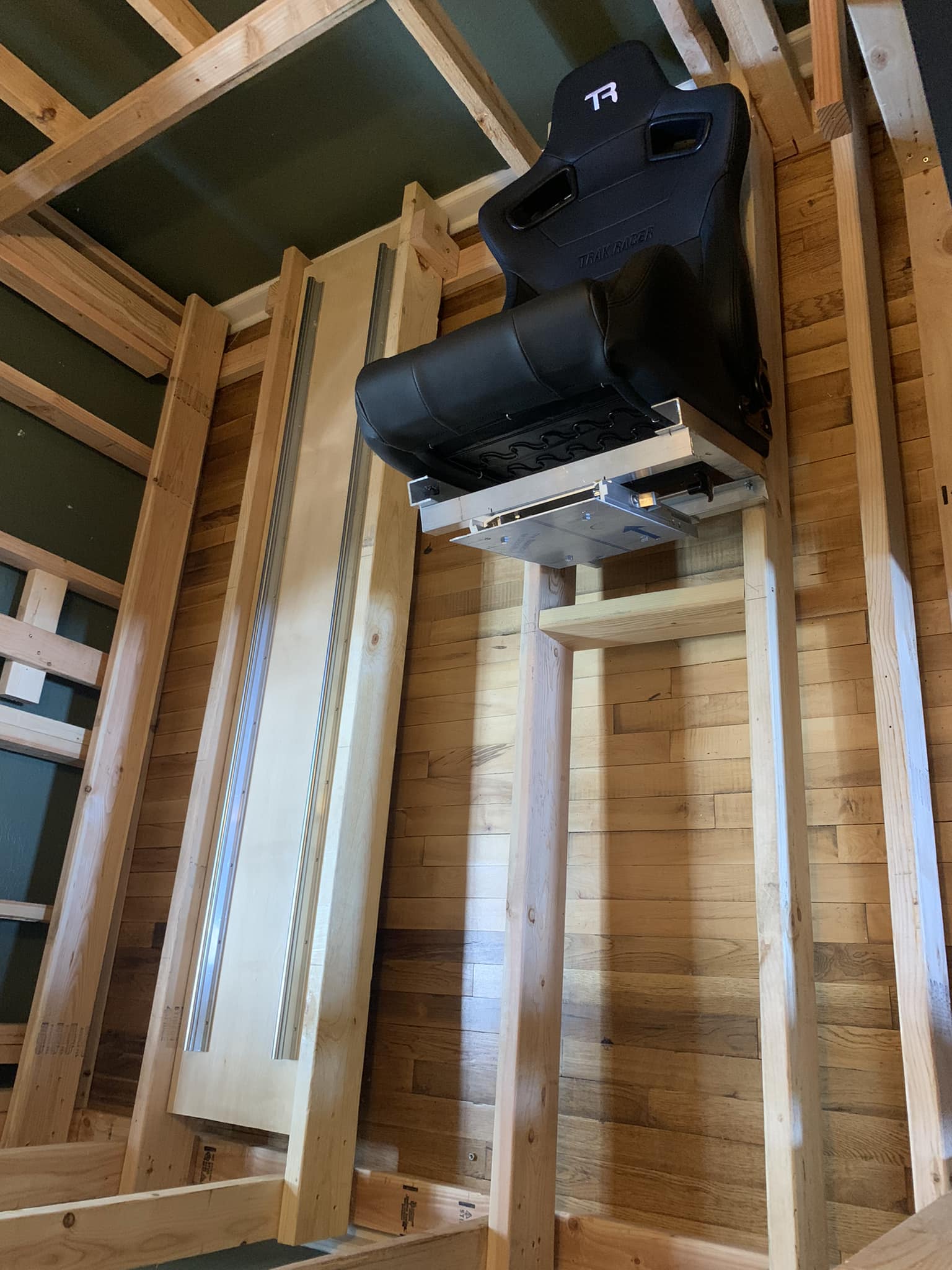 Automated Cockpit Flight Chair Part 1 - Star Citizen Spectrum